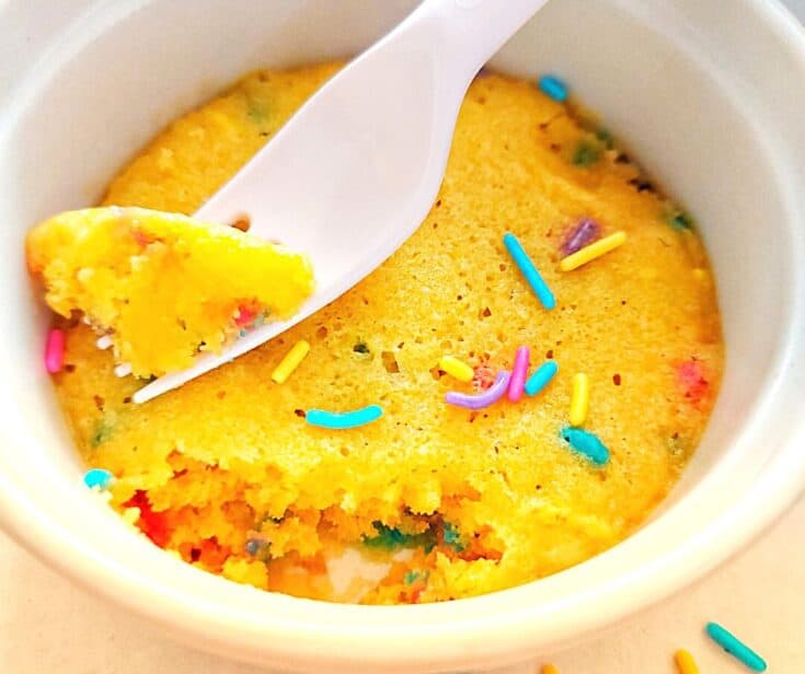 Sugar Cookie Mug Cake: How to Make the Yummiest 2-Minute Fresh Cookie Treat